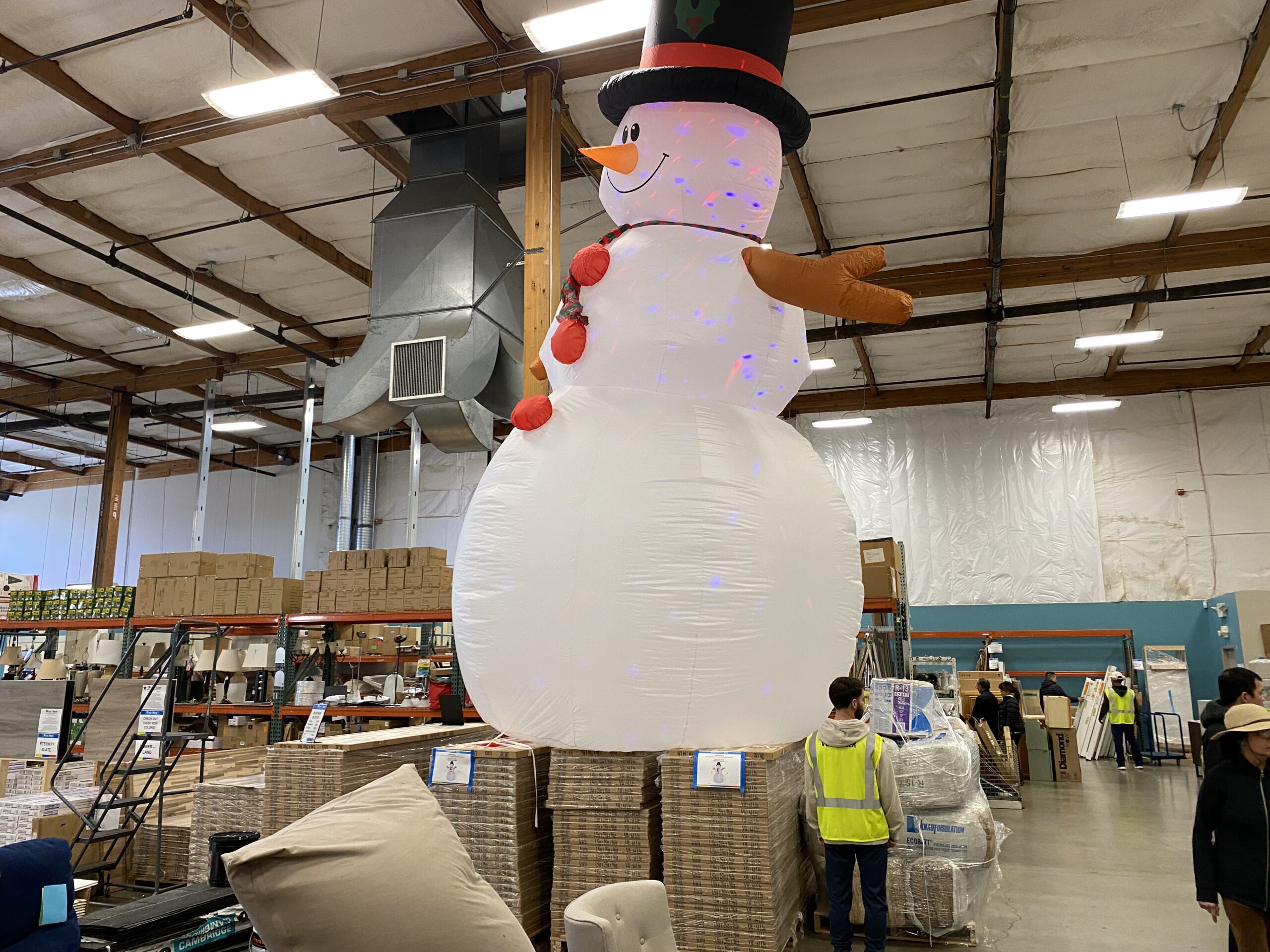 FRASER HILL FARM 20 Foot Jolly Snowman Christmas Inflatable with Lights ...